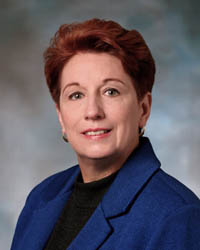 Stevens, Szczupak To Retire From Ford