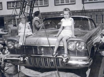 50 Years Later the “Buried Car”, a 1957 Plymouth Belvedere, is unveiled ...